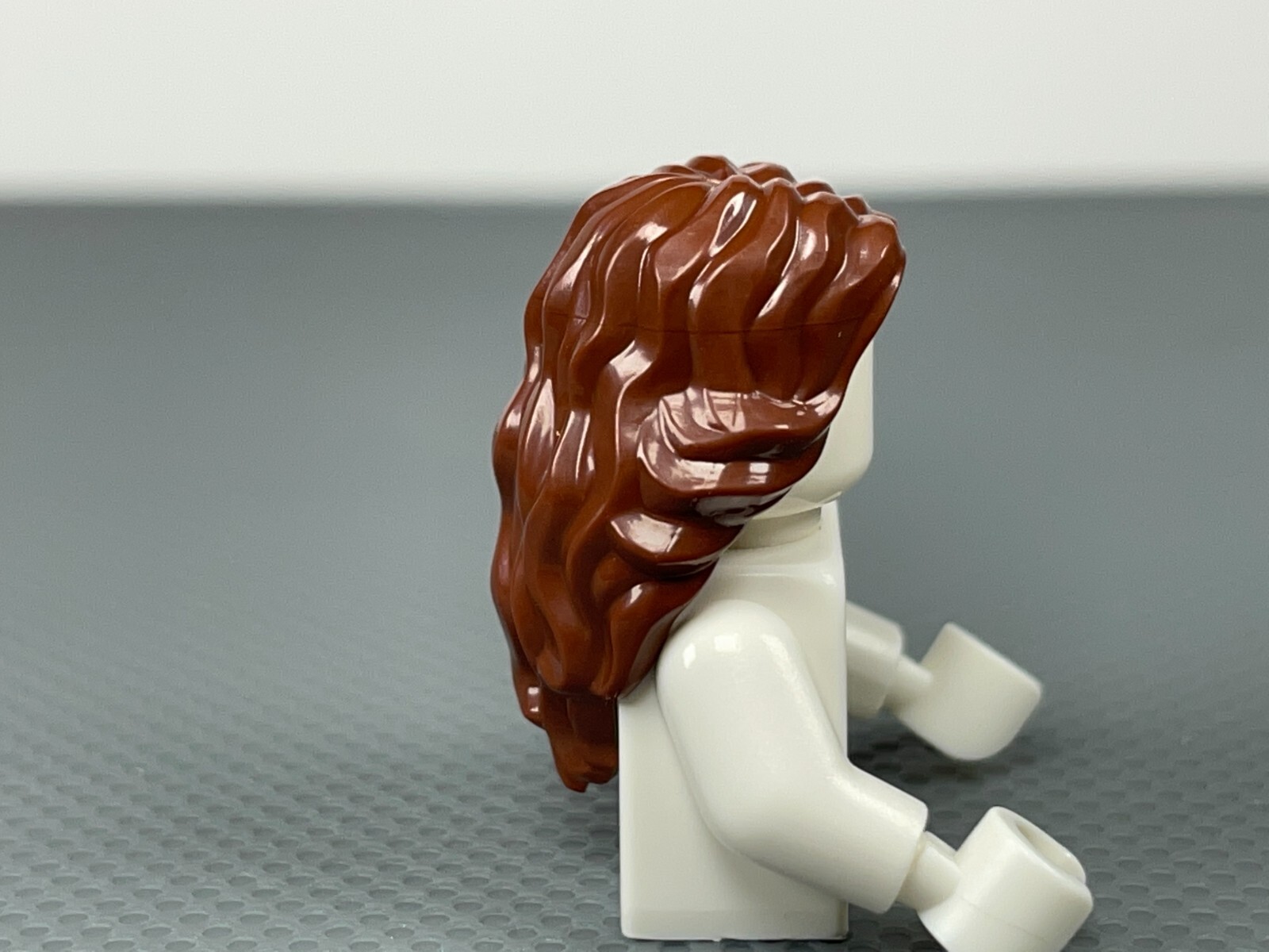 LEGO Minifigure Reddish Brown Female hair Mid-Length Wavy with Center ...