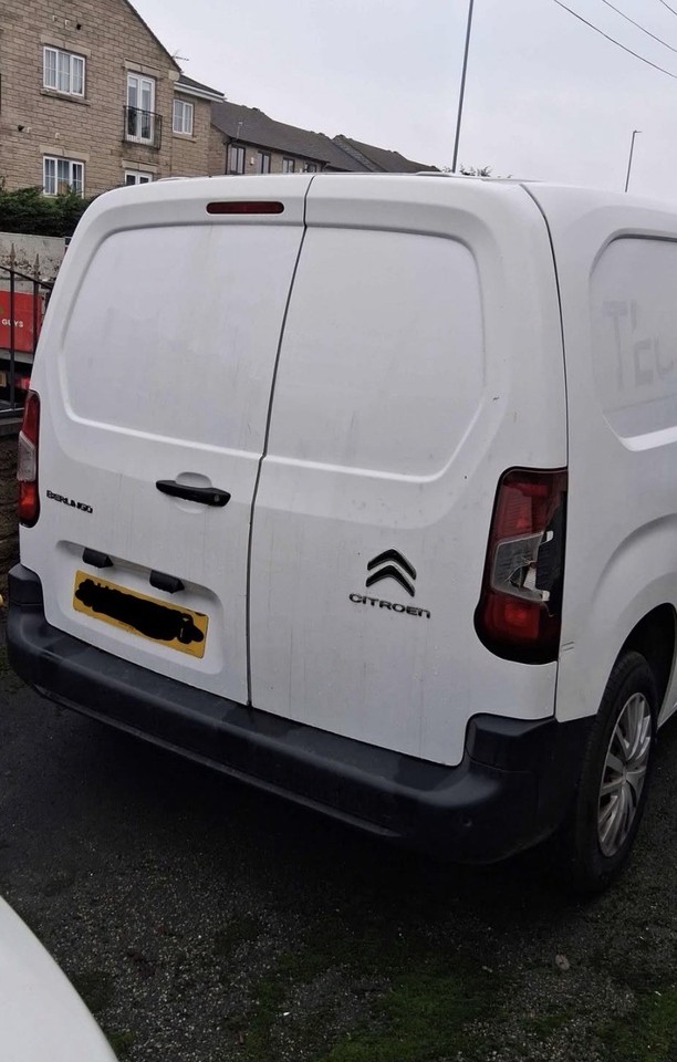 2021 Citroen Berlingo Complete Front End BREAKING Bonnet Bumper ...