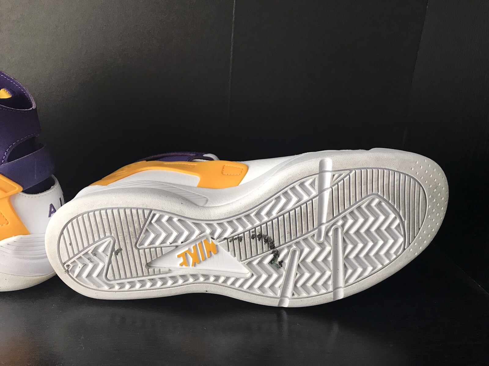 NIKE AIR FLIGHT HUARACHE LAKERS Kobe Bryant - Gem