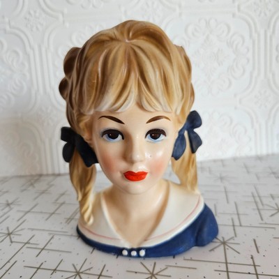 Figurines - Lady Head