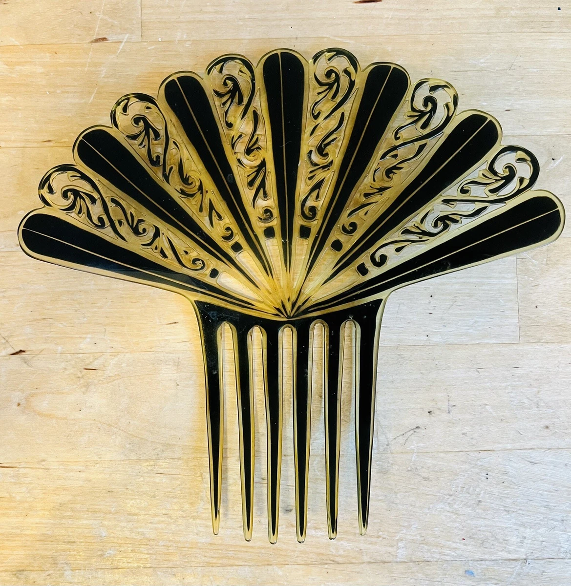 Vintage Hair Comb Drawing