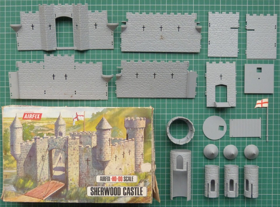 oop Airfix 1705-198 HO/OO 1/76 (20mm) Sherwood Castle - 1970s Boxing ...