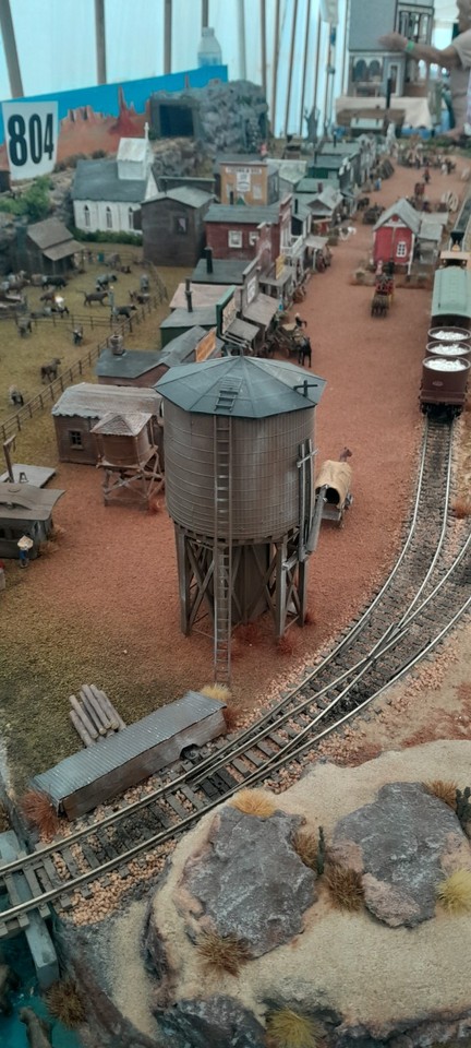 HO SCALE DCC MODEL RAILWAY EXHIBITION STANDARD LAYOUT. | eBay UK