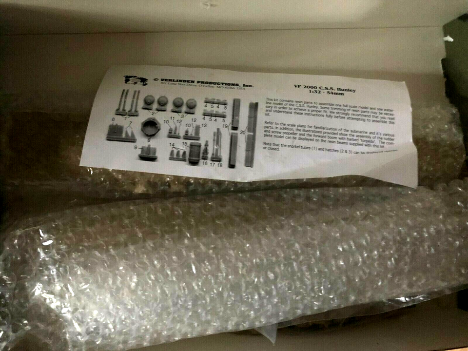 VERLINDEN 54 mm Civil War Confederate C.S.S. Hunley submarine - "North ...