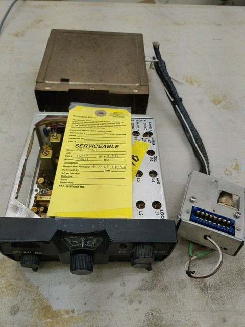 Bendix Corp Adf-t-12c Receiver Model 201c Audio Direction Finder ...