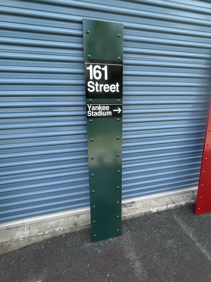 NEW YORK CITY SUBWAY STATION STATION COLUMN PILLAR SIGN WALL ART ...