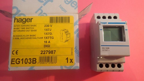 HAGER EG103B - Interrupteur horaire horloge électronique 1 voie 7 jours ...