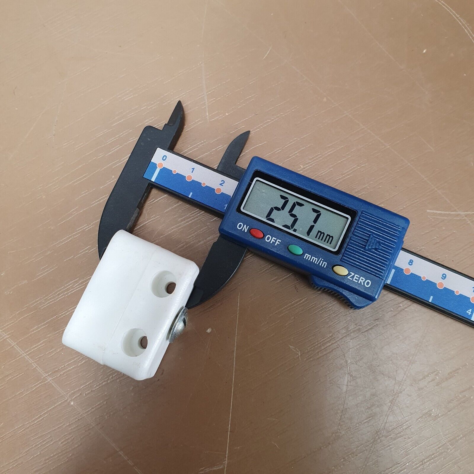 20 X JOINTING KNOCK DOWN BLOCKS White Modesty Locking Secure Wood ...