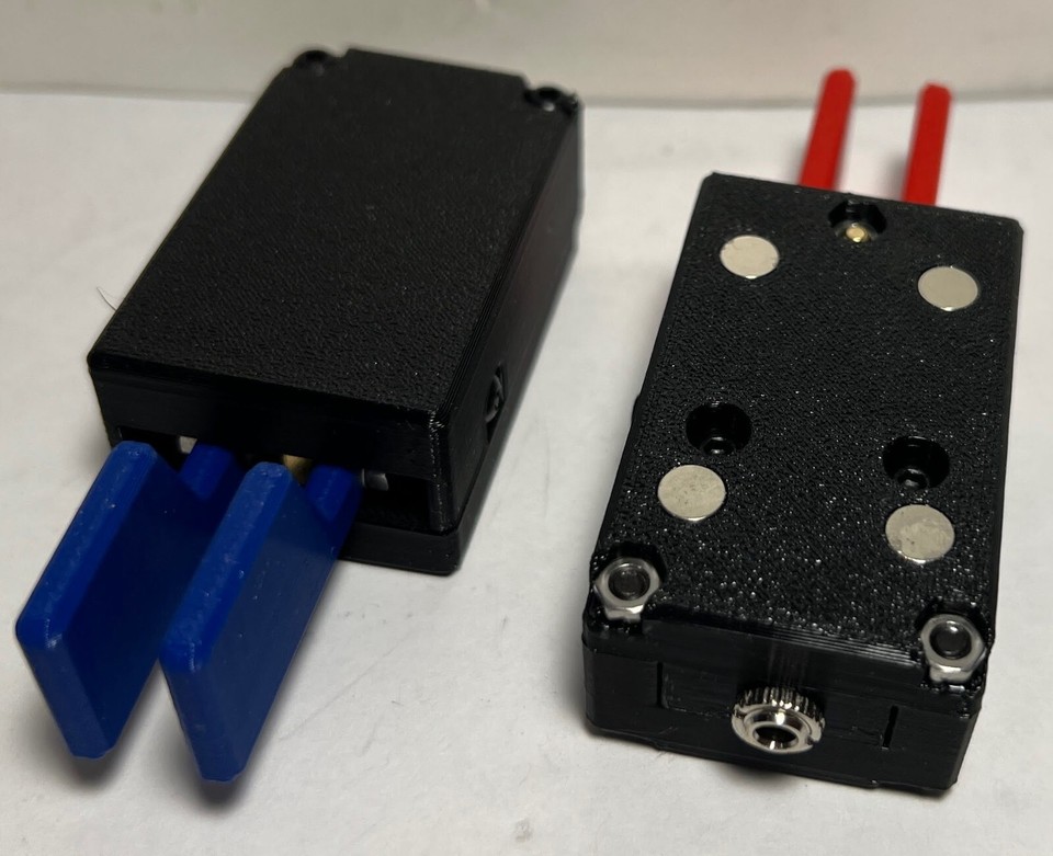KM4CFT Iambic paddle KIT CW Morse code with RED or BLUE levers, magnets ...
