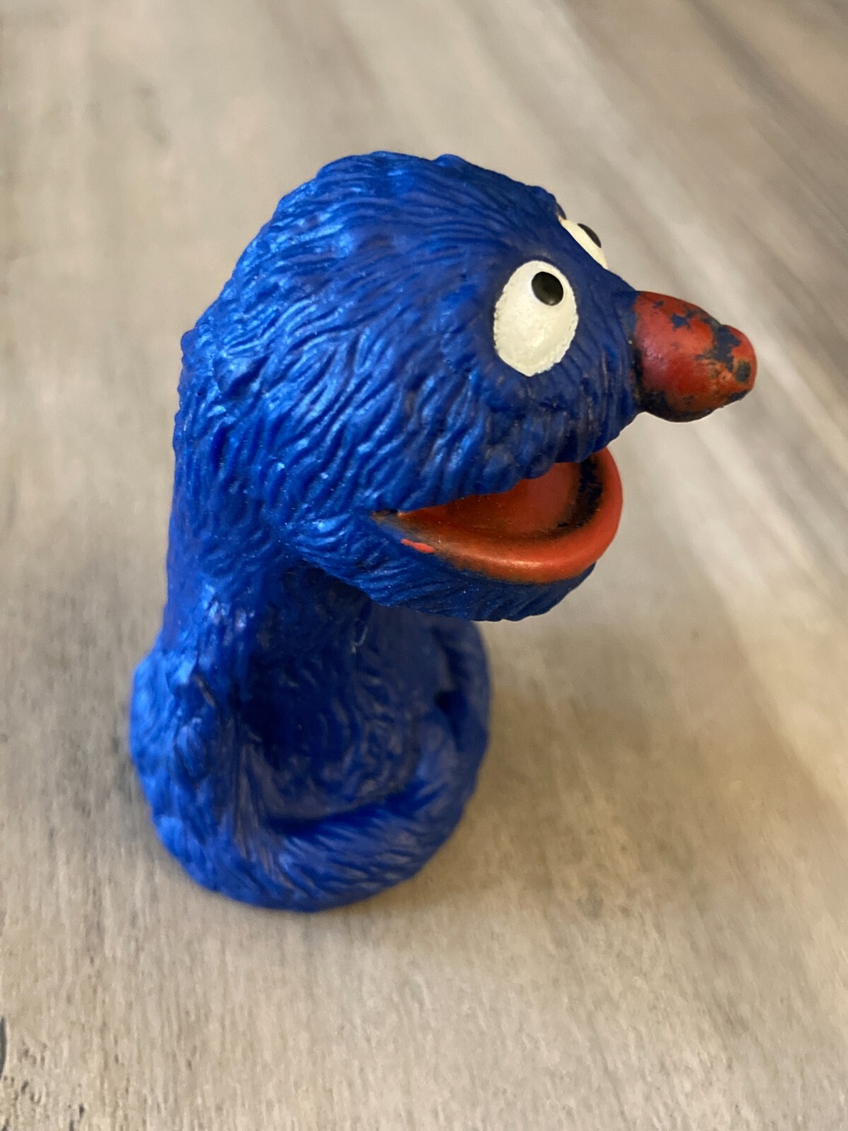 Vintage Sesame Street Muppets Inc. Grover Rubber Finger Puppet | eBay