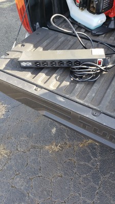 RS-1215-RA Tripp-Lite 12-Outlet PDU RackMount 1U Power Strips 120V/15A ...