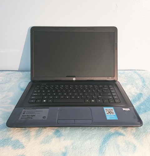 HP 2000 Notebook Laptop AMD-E 300 4GB (Bundle with Charger) | eBay