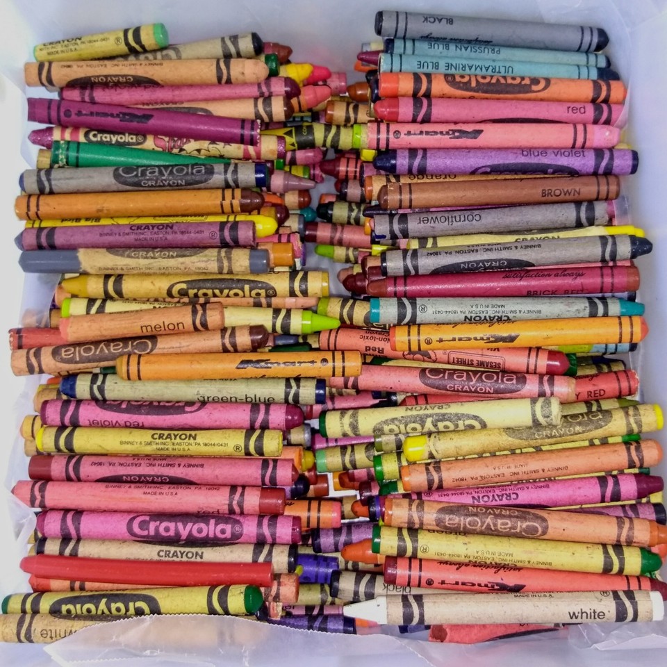 Crayola Crayons 5 lbs Bulk Lot Used Misc. Craft Melt Broken Variety w ...