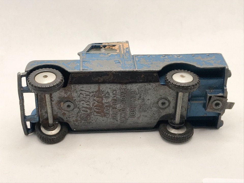 RARE CORGI TOYS 406 LAND ROVER SERIES I 109 WB BLUE/CREAM DIECAST CAR ...