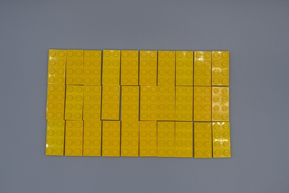 LEGO 30 X Base-Plate 2x4 Yellow Basic Plate 3020 302024 | eBay