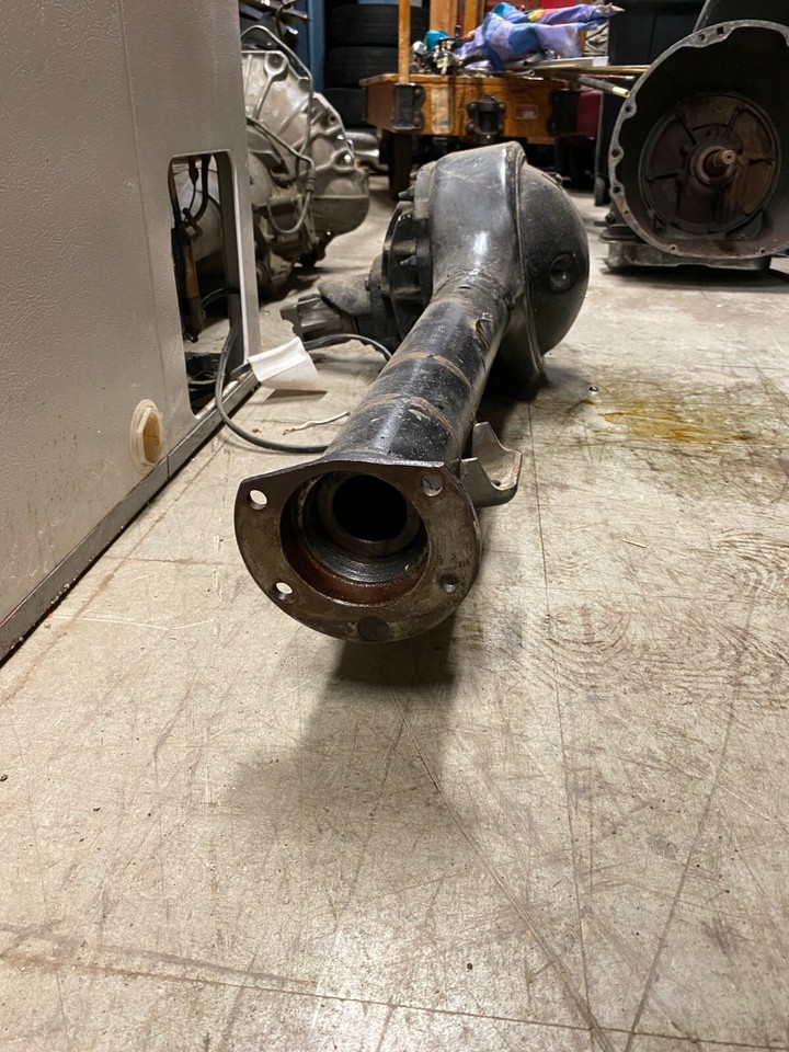 Ford 8 inch rear end with original center section | eBay