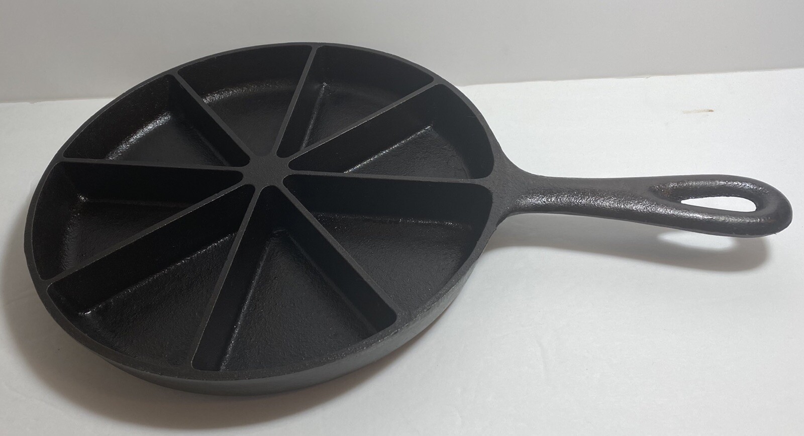 Eight Section Cast Iron Cornbread Skillet 9 Inch | eBay