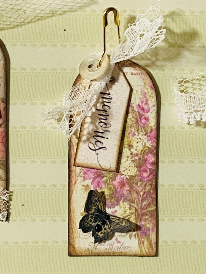 Junk Journal Handmade Dangles Charms Shabby Chic Snippets/Clusters Lace ...