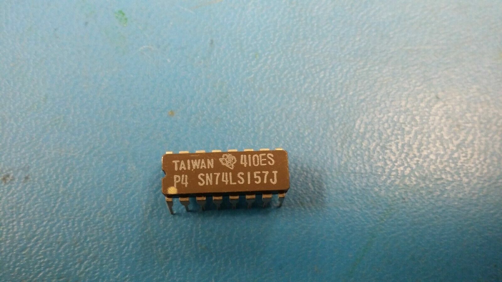 (1 PC) SN74LS157J TI Multiplexer, 4-Func, 2 Line Input, TTL, CDIP16 | eBay