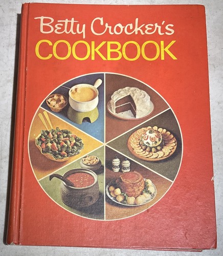Vintage 1969 Betty Crocker Pie Cover Cookbook Red HC 1st Printing ...