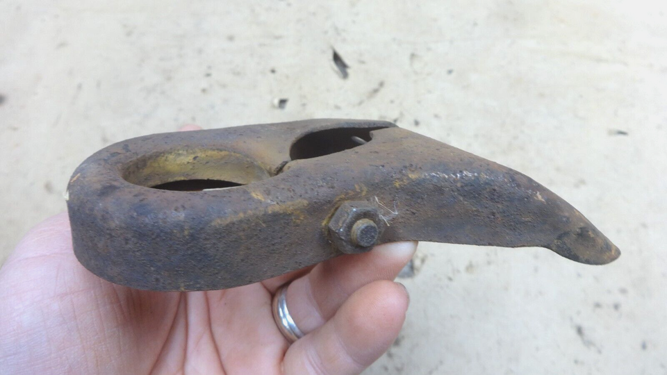 1948 1952 Ford Truck Steering COLUMN DROP BRACKET Original F1 F2 F3 ...