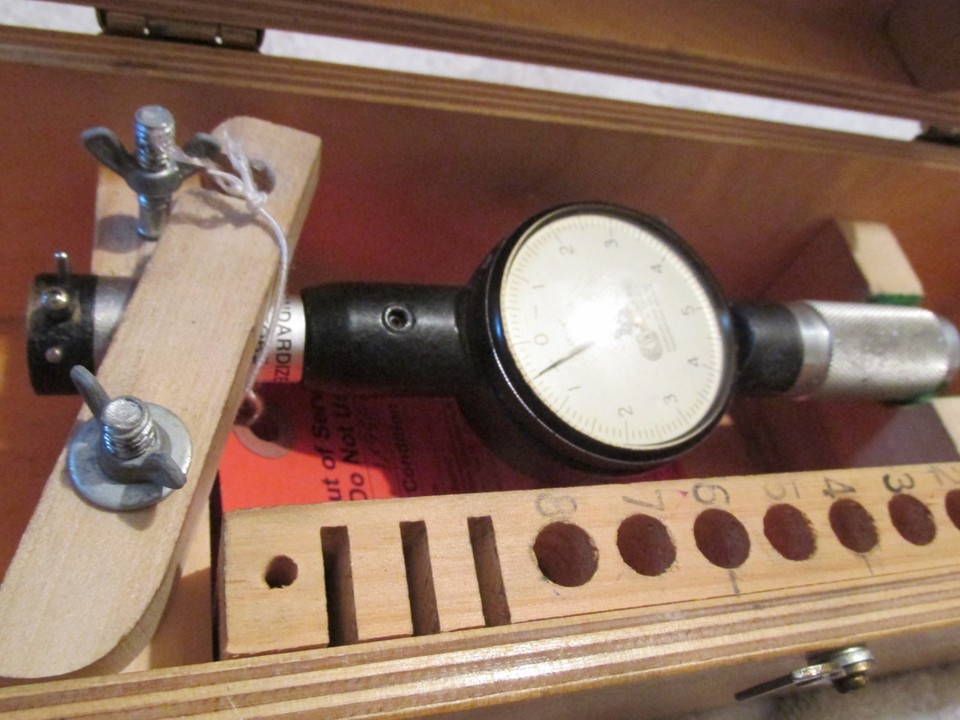 STANDARD GAGE CO DIAL BORE GAGE D1-20241-B Dial INDICATOR w/ wooden ...