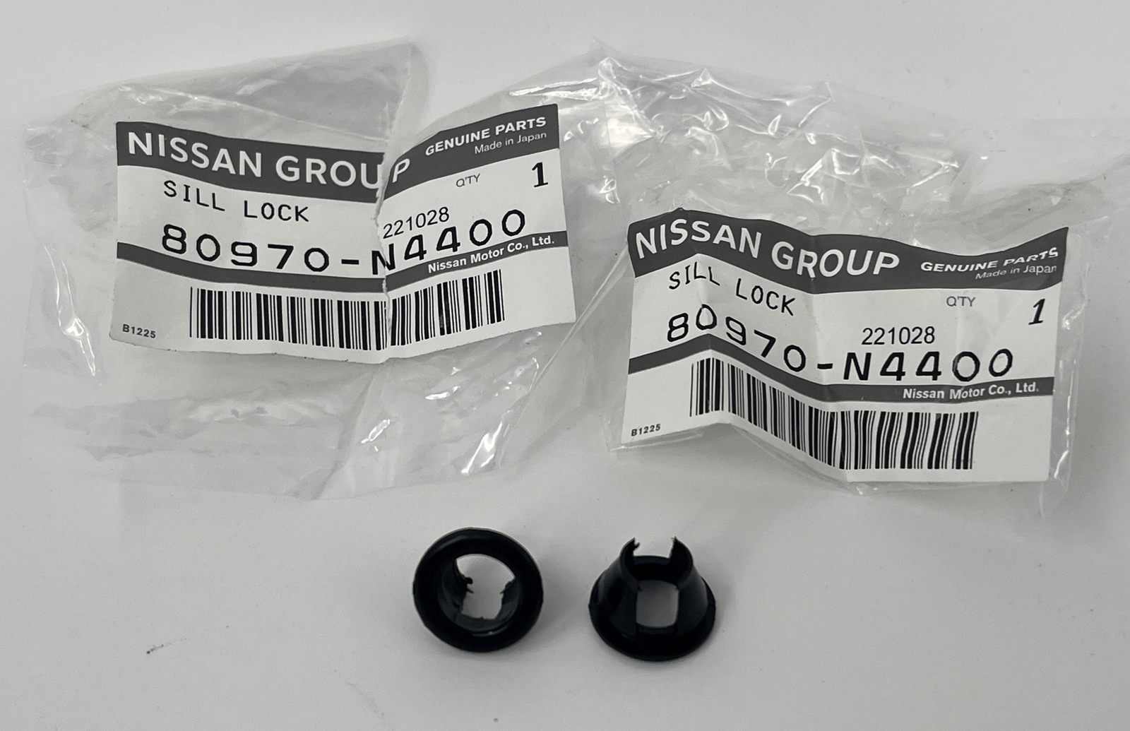 Pair of Nissan 80970-N4400 Escutcheon Sill Lock Knob Lock Door Black | eBay