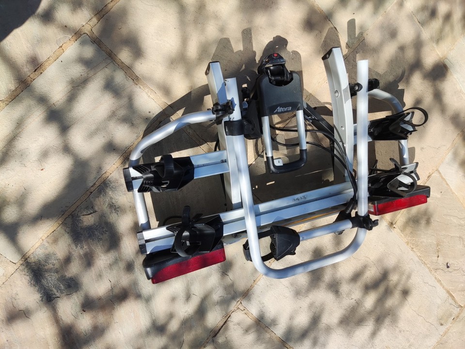 Atera Strada DL 2 Towbar Bike Rack Carrier Sliding Access Lockable Keys ...