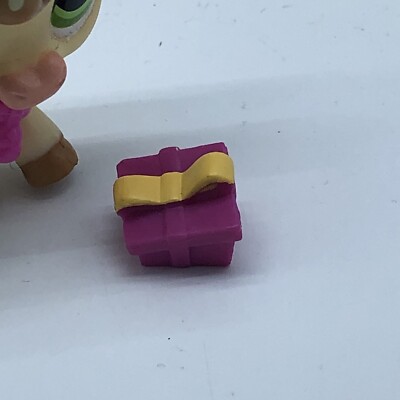 Littlest Pet Shop Lpsa Lps Lola Present Accessory | eBay