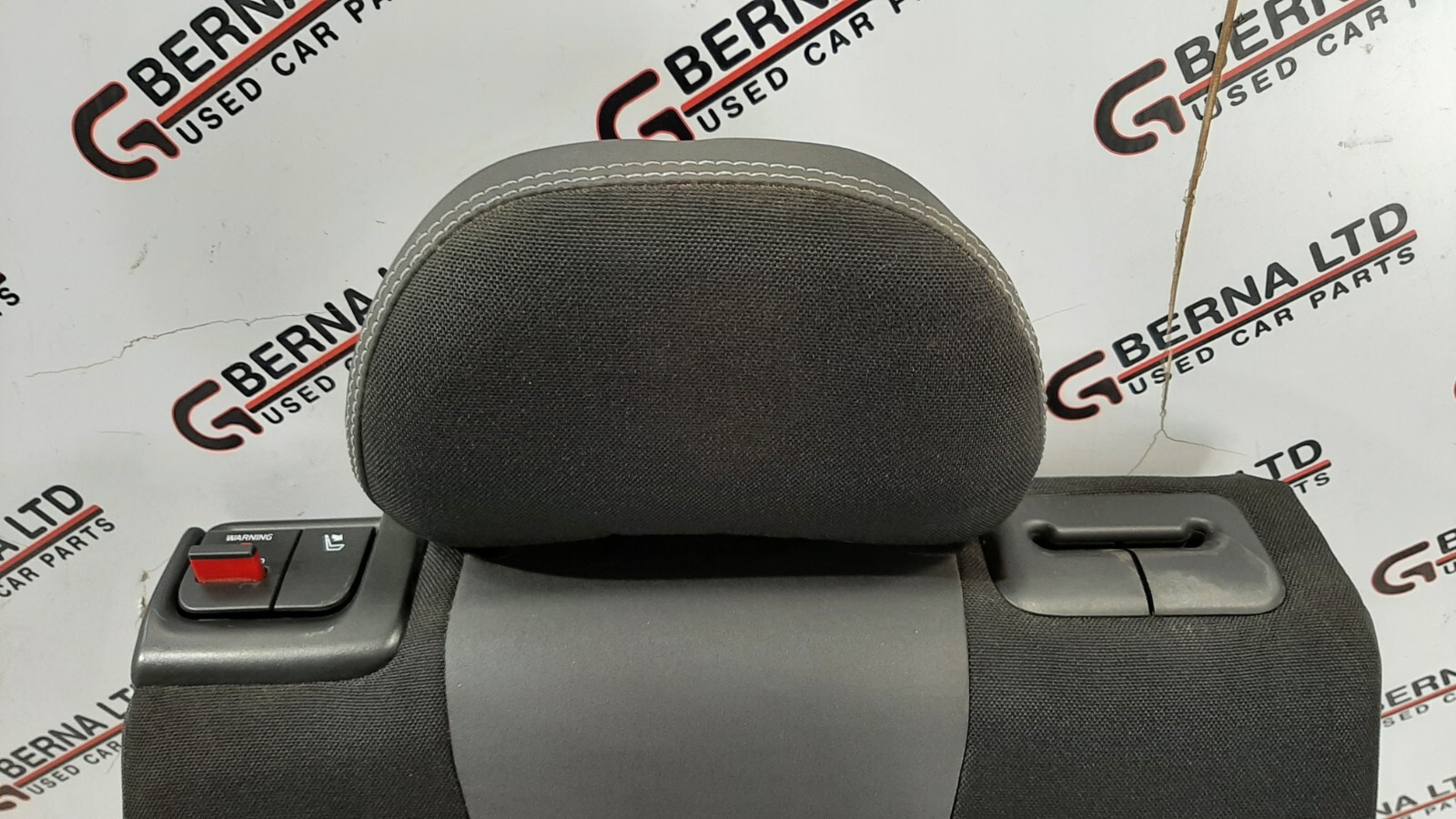 GENUINE VOLVO XC60 MK1 08-2016 REAR LEFT PASSENGER SIDE SEAT BACK REST ...