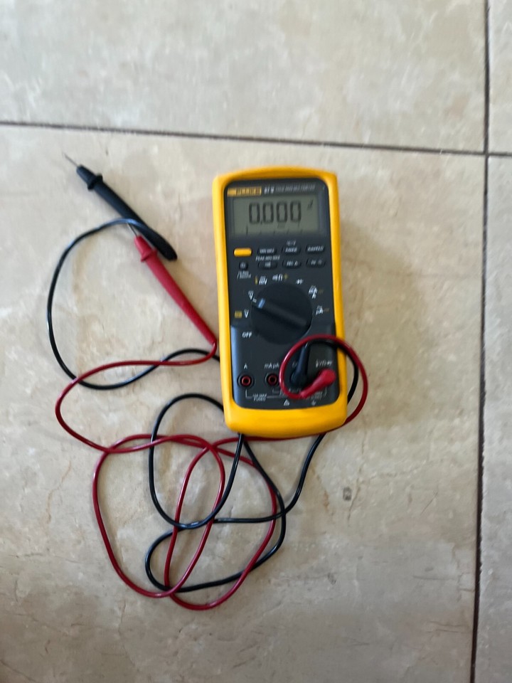 Fluke 87-V Industrial TRUE RMS Multimeter with OEM Leads and Case (87V ...