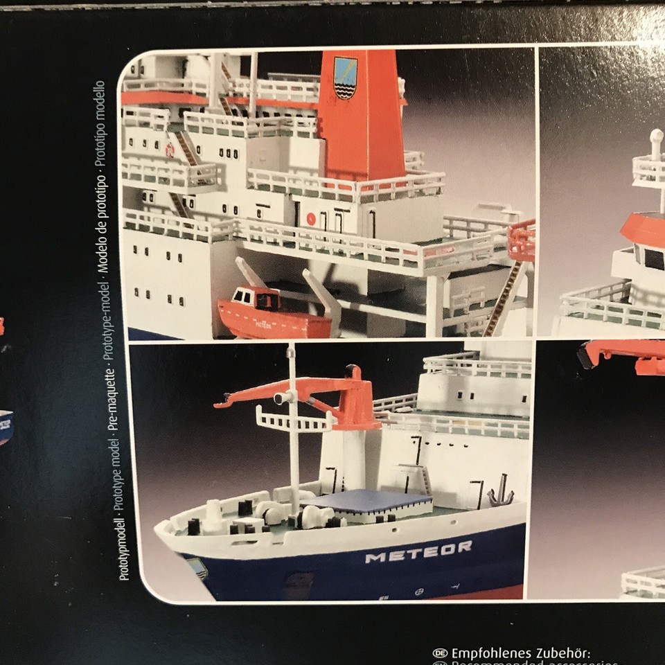 REVELL 05218 GERMAN RESEARCH VESSEL METEOR MODEL KIT-NIB-1:300 SCALE | eBay
