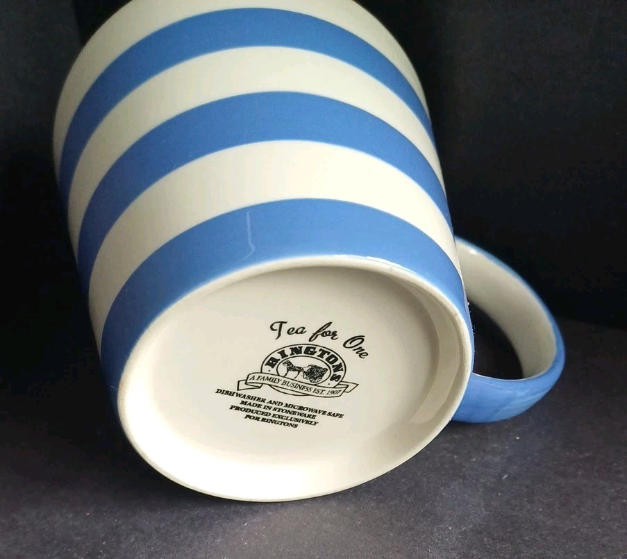 Cornishware Cloverleaf Measuring Jug (T G Green) & a Small Ringtons Tea ...