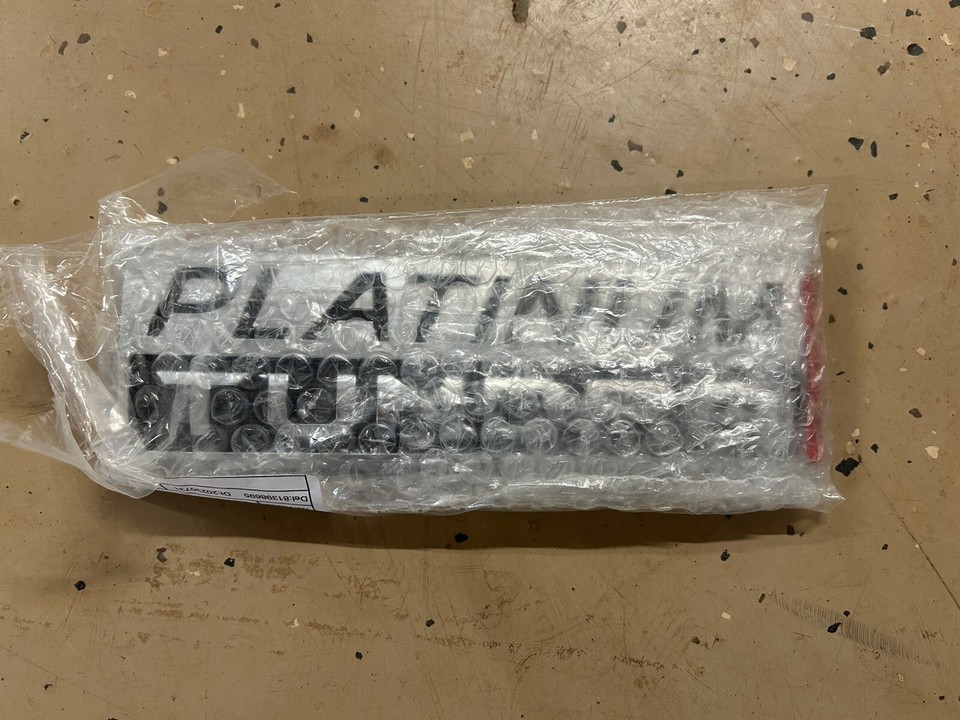 OEM TOYOTA TUNDRA 13-21 Plate, RR Body Name ; Plate, FR Fender, Rh ...