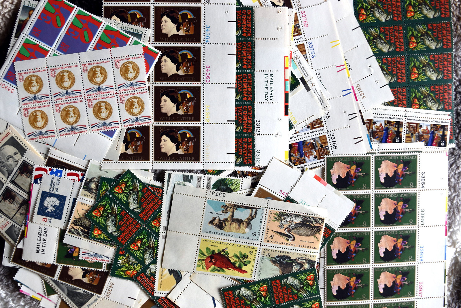 US MNH/OG Stamp Collection 500 Stamps of Each Denomination FV+ $1300 | eBay