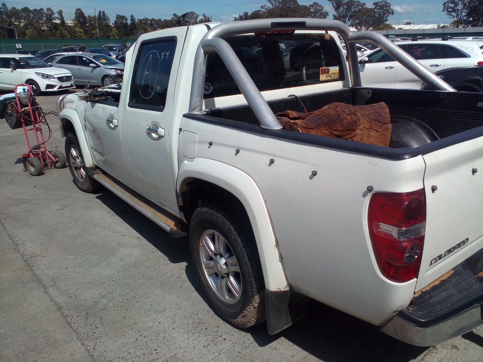 HOLDEN COLORADO SPORTS BAR RC, ROLL BAR, PICKUP TRUCKS 2008 2009 2010 ...
