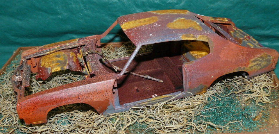 ( DS ) 1970 Chevy Chevelle SS , body , rusted, abandon , barn find ...