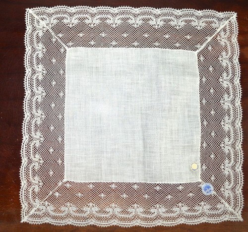 VINTAGE HANKY WEDDING HANDKERCHIEF NEW TAGS LACE & LINEN EXQUISITE ...