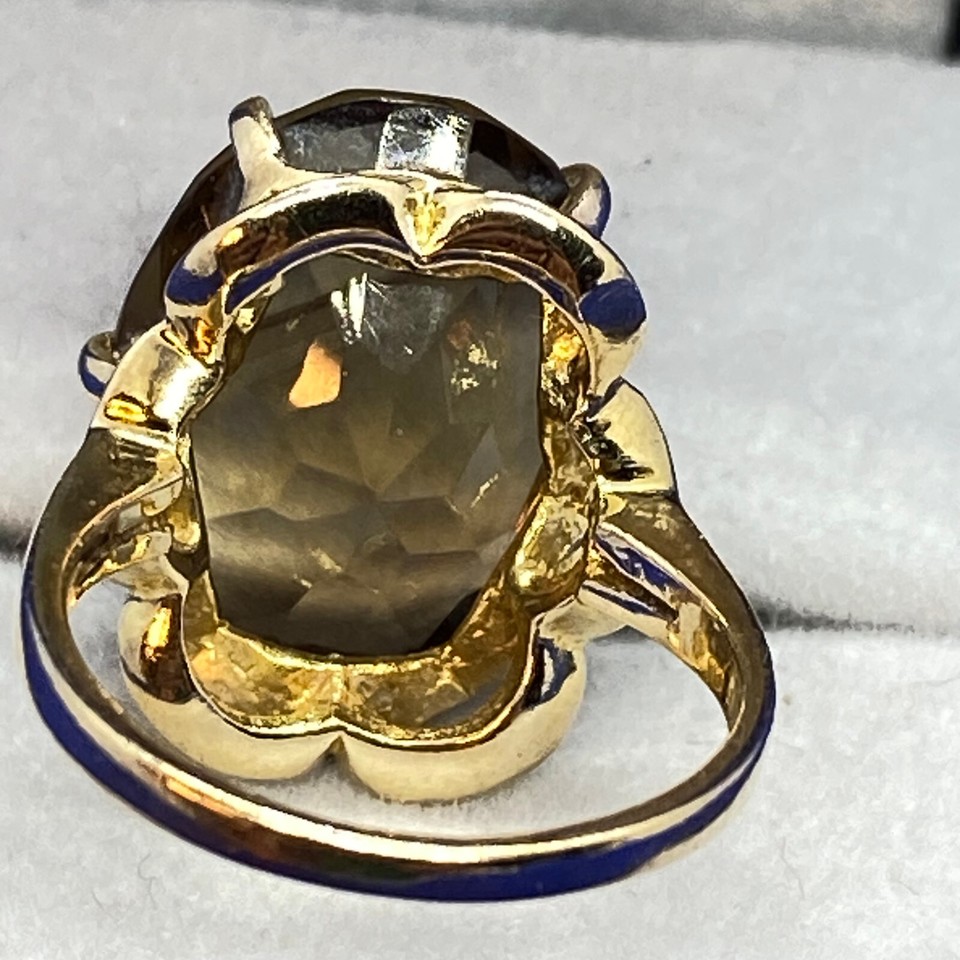 10K Yellow Gold Buttercup Setting Smokey Topaz 12.92 carats (est ...