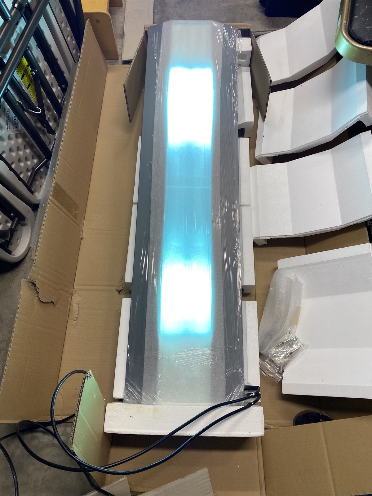 AquaMedic AquaSpaceLight 2x 250W Double Ended HQI Metal Halide Reef ...