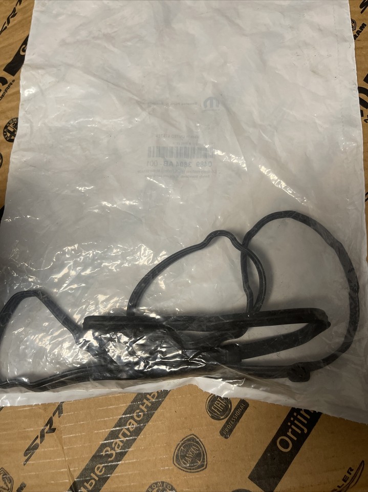 Mopar 04893804AB Engine Valve Cover Gasket | eBay