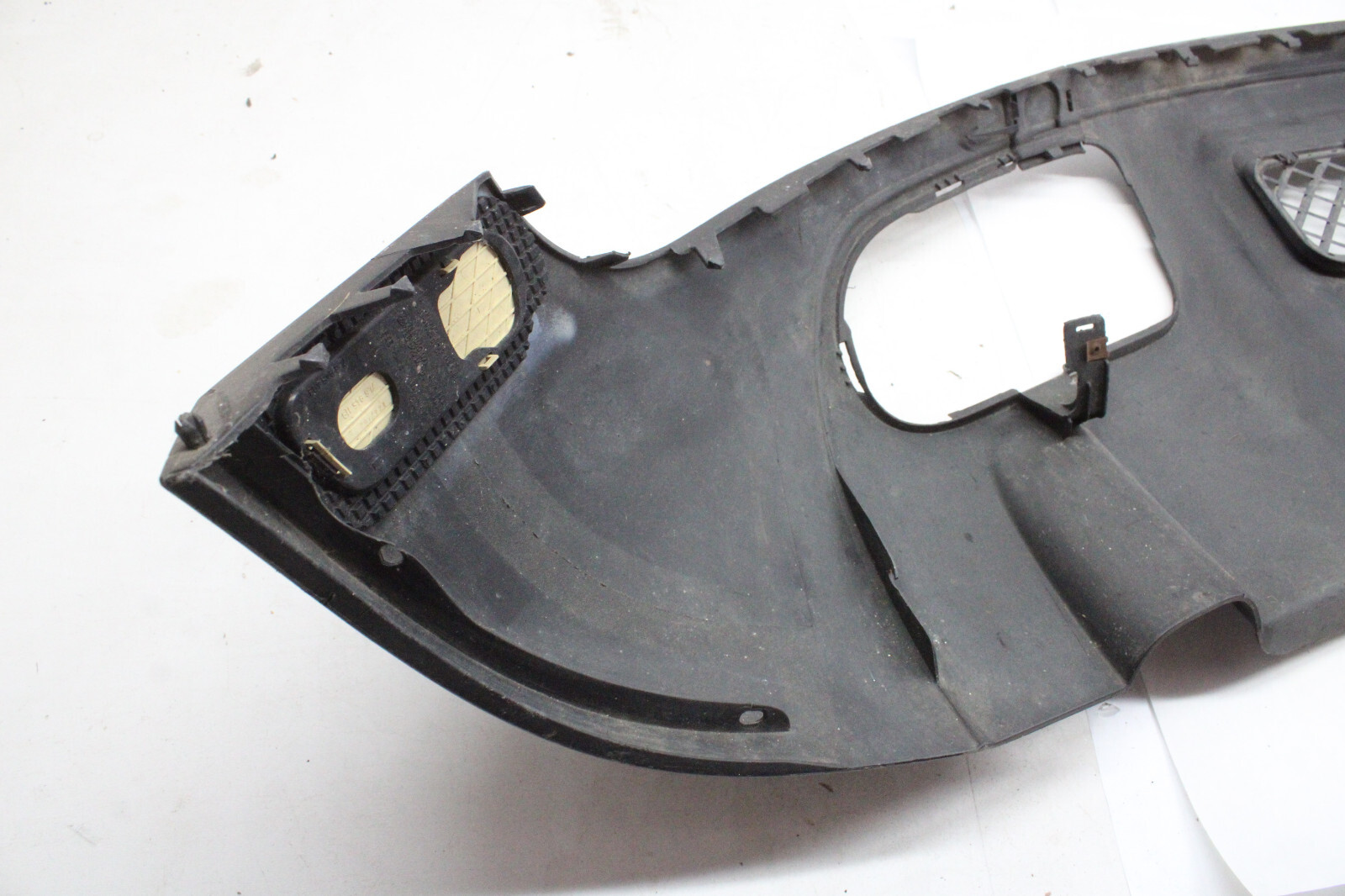 2005 VW TOUAREG FRONT BUMPER LOWER VALANCE PANEL 7l6 807 061 H OEM 04 ...