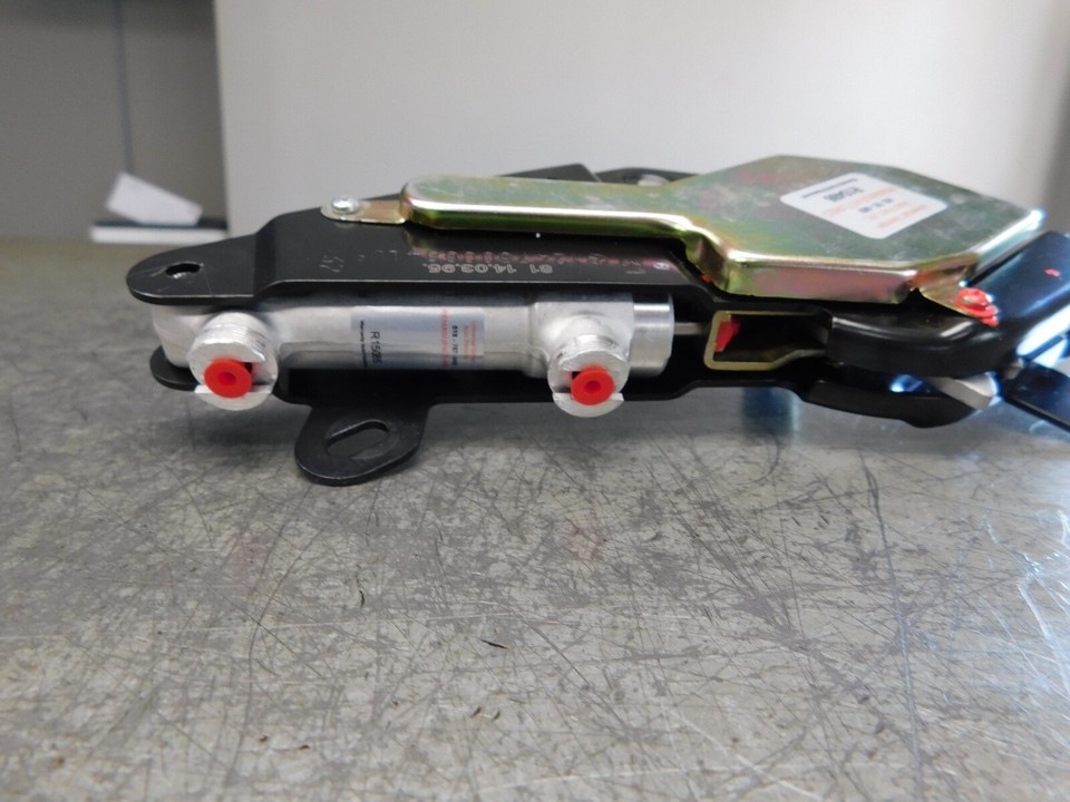 W124 E320 CONVERTIBLE TOP LOCK LATCH & CYLINDER REBUILD SERVICE ...