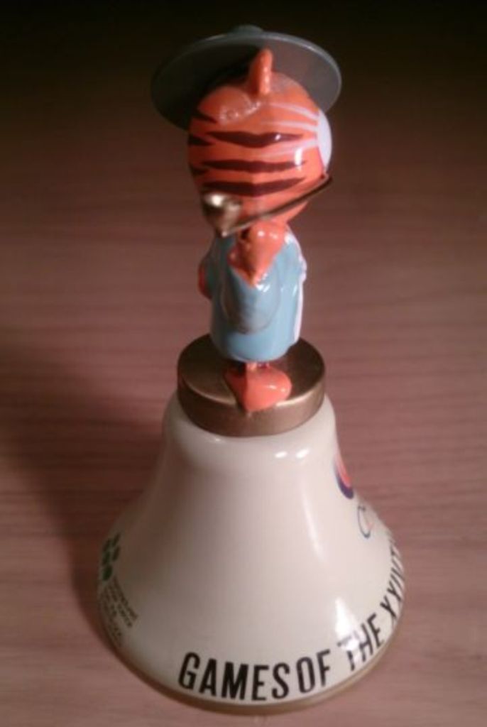 1988 OLYMPIC GAMES SEOUL Original Mascot HOSUNI (NOBLEMEN) CERAMIC BELL ...