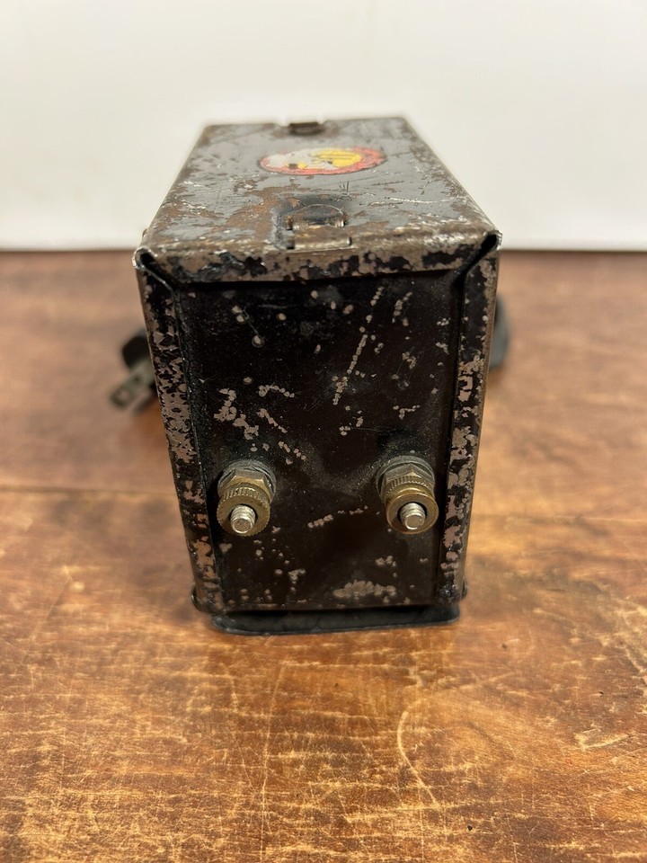 Vintage LOUIS MARX & CO. Toy Train Transformer Model No. 709 - untested ...