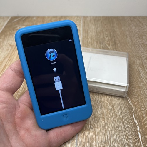 Apple iPod Touch 2nd Generation 8GB - A1288 | eBay