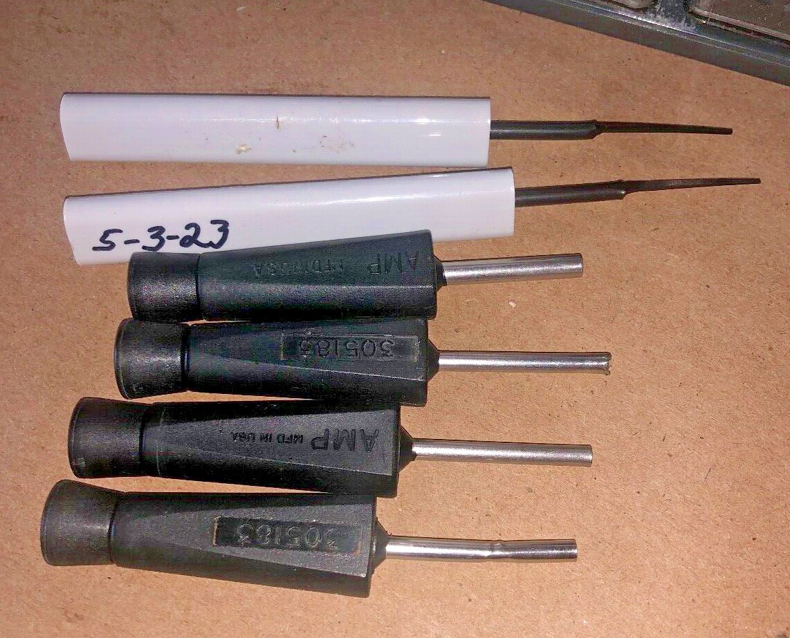 AMP EXTRACTION TOOLS 305183 QTY 4 & EXT 5400 QTY 2 | eBay