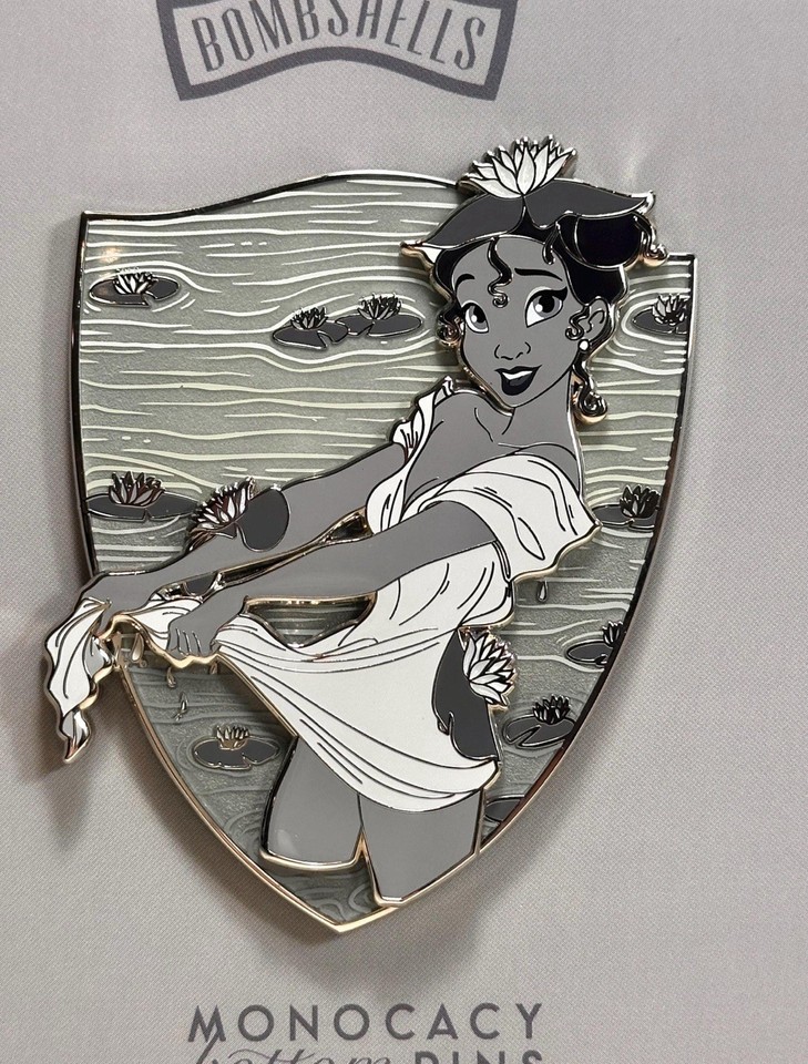Disney Princess Tiana Bombshells Black And White Fantasy Pin By ...