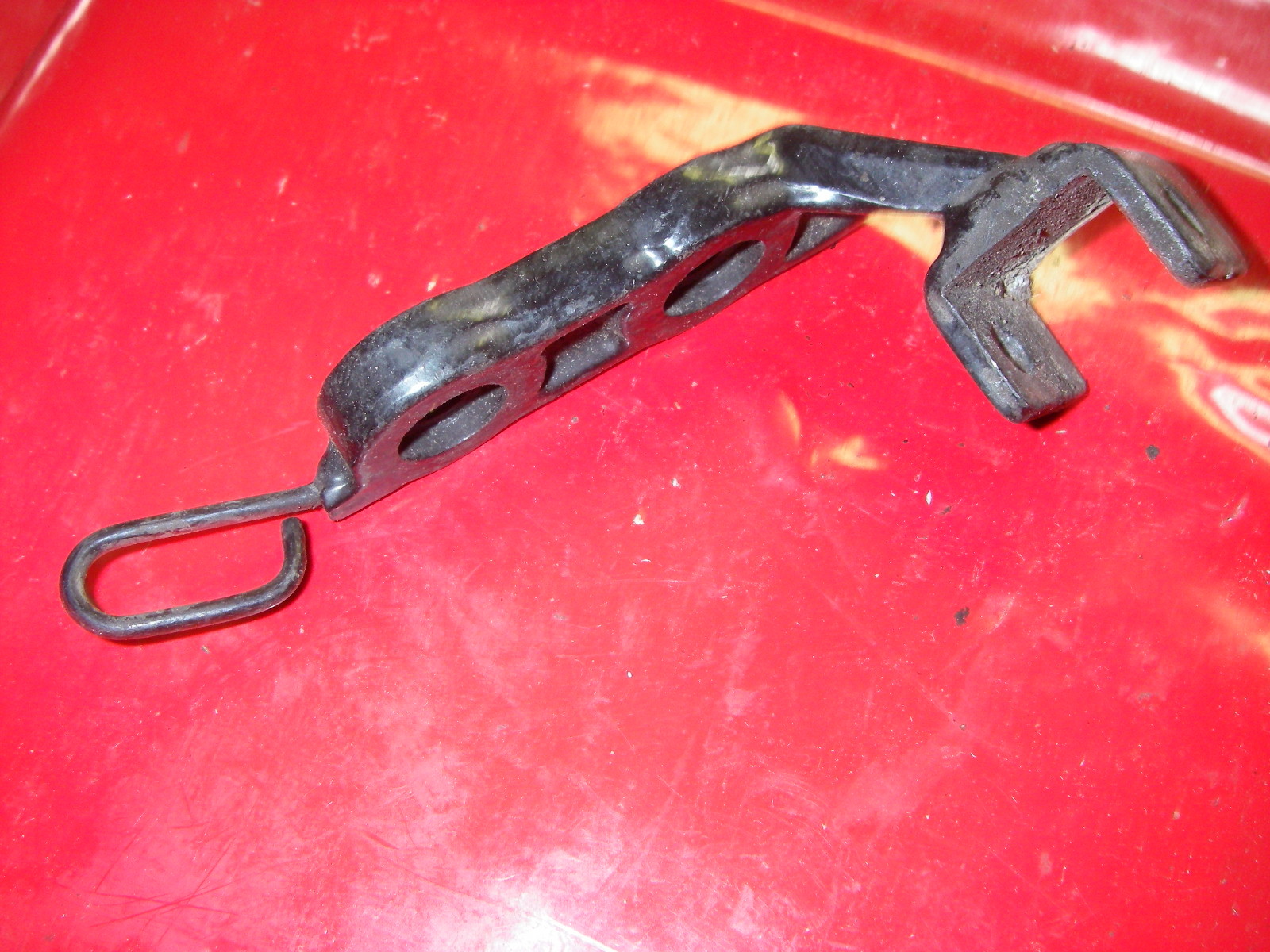 Buono! Davanti Destra Supporto Raste Poggia Piedi Repose BMW F650 F 650 ...