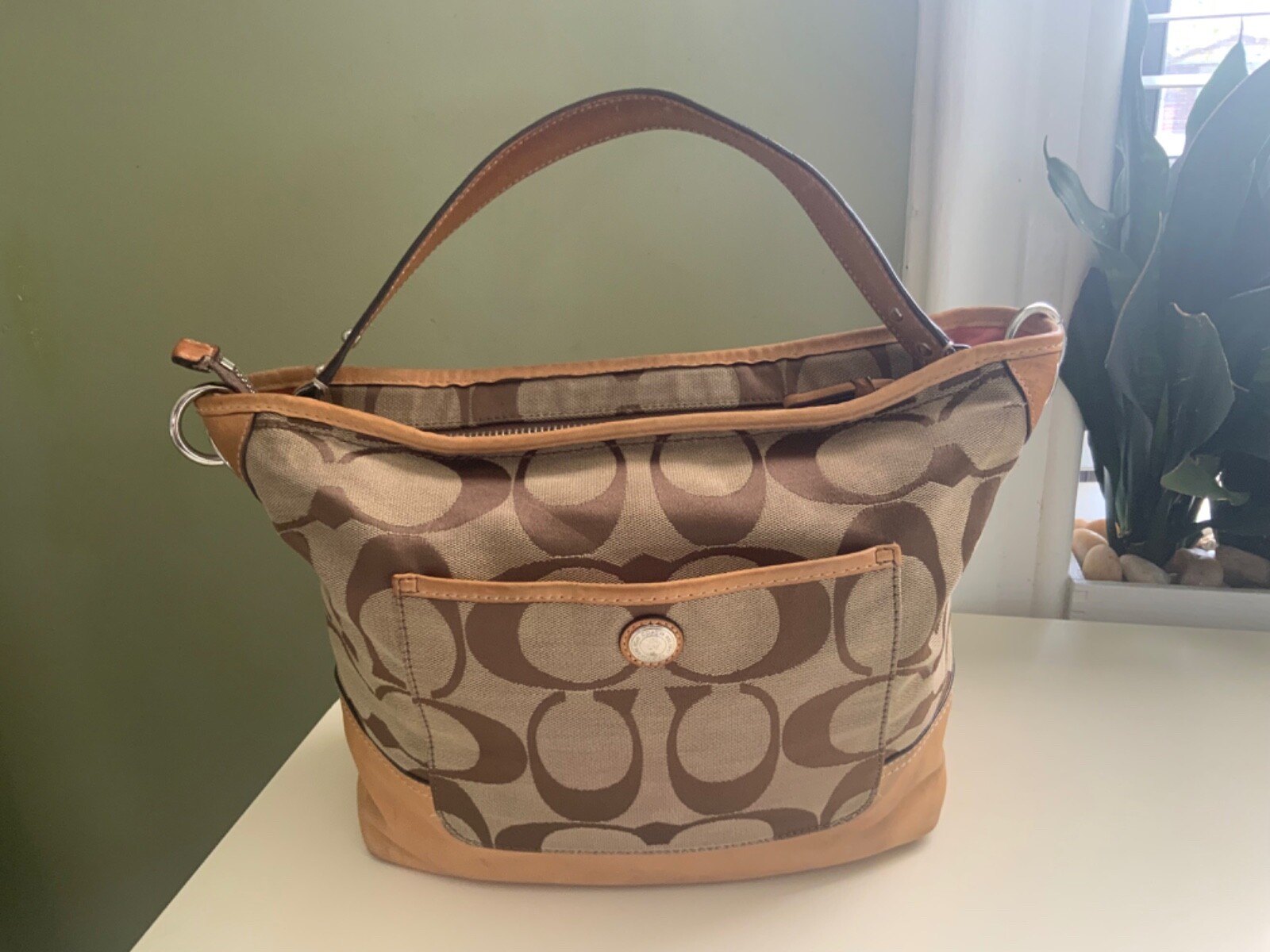 COACH Tan Signature Canvas Hobo Bag - Gem
